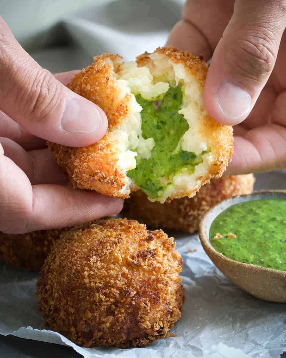 Vegan Arancini with Pesto and Mozzarella - School Night Vegan