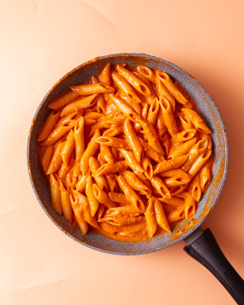 Creamy Gochujang Pasta - School Night Vegan